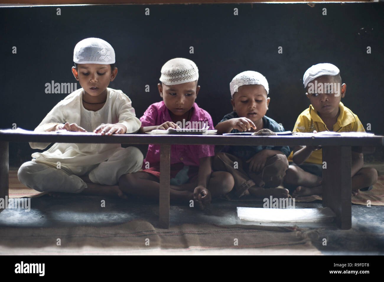 Urdu muslim school hi-res stock photography and images - Alamy
