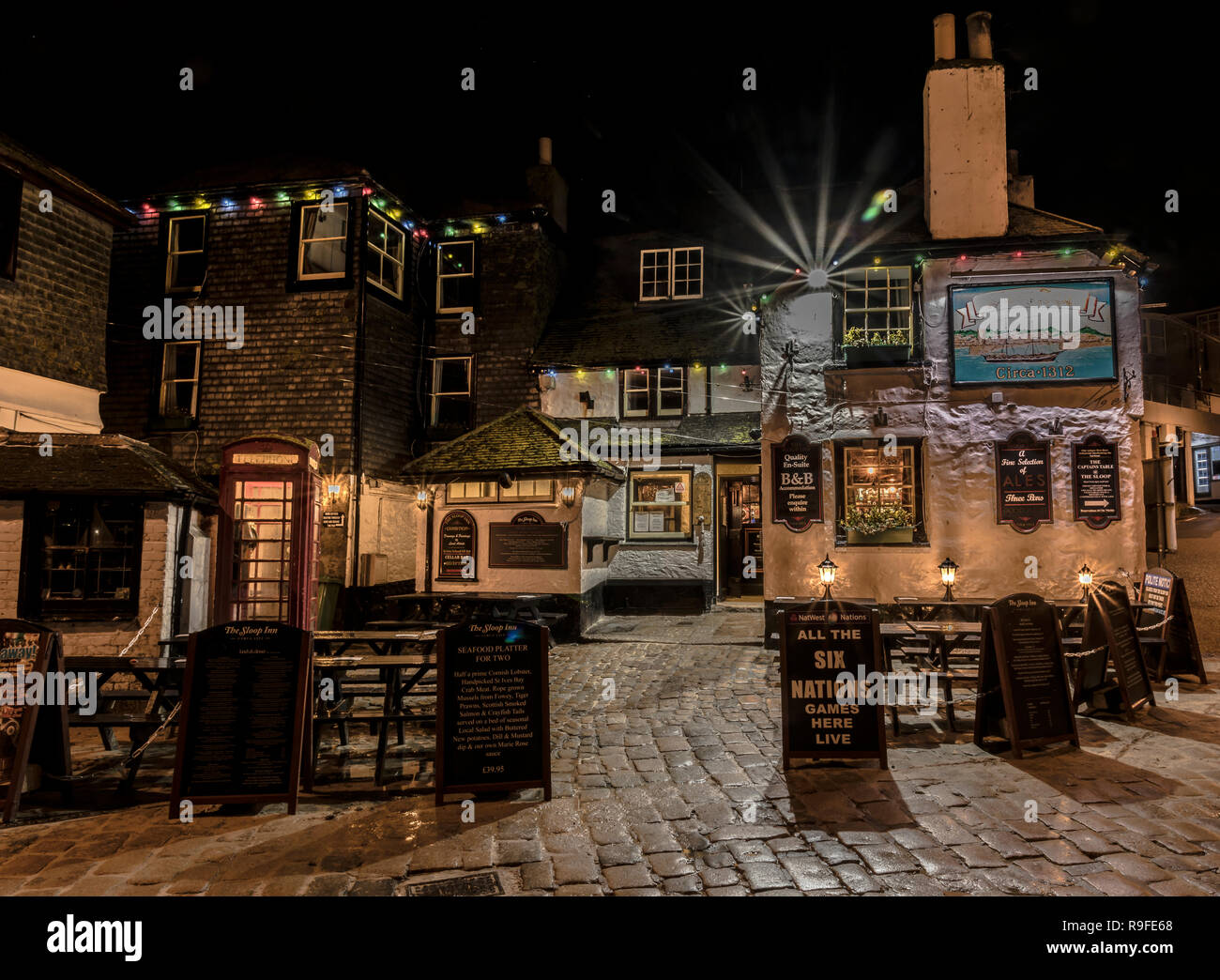 St ives cornwall pub hi-res stock photography and images - Alamy