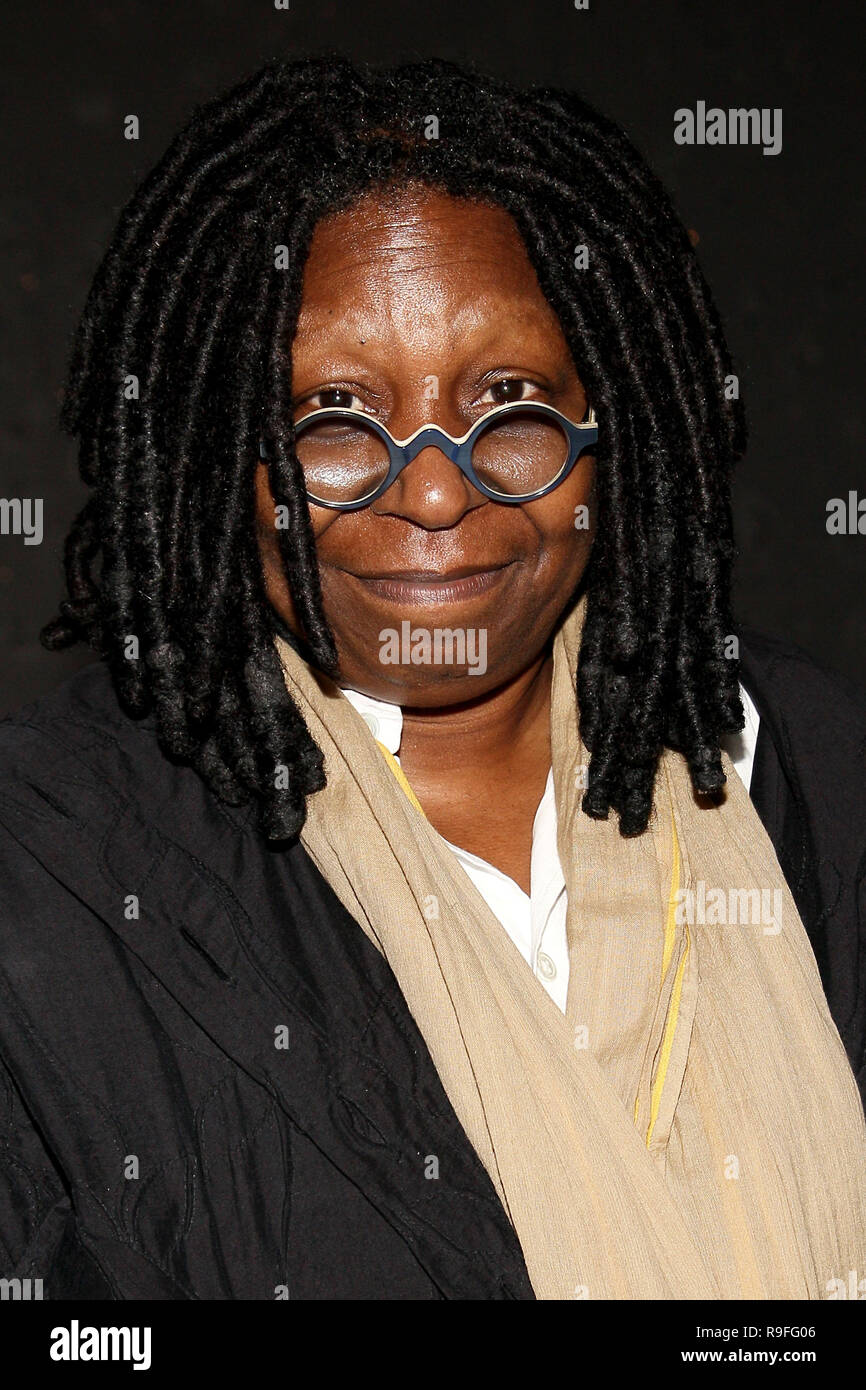 Caryn Johnson's Instagram, Twitter & Facebook on IDCrawl