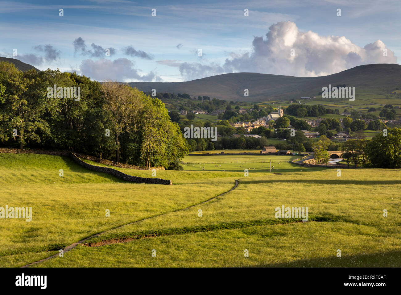 Hawes yorkshire view hi-res stock photography and images - Alamy
