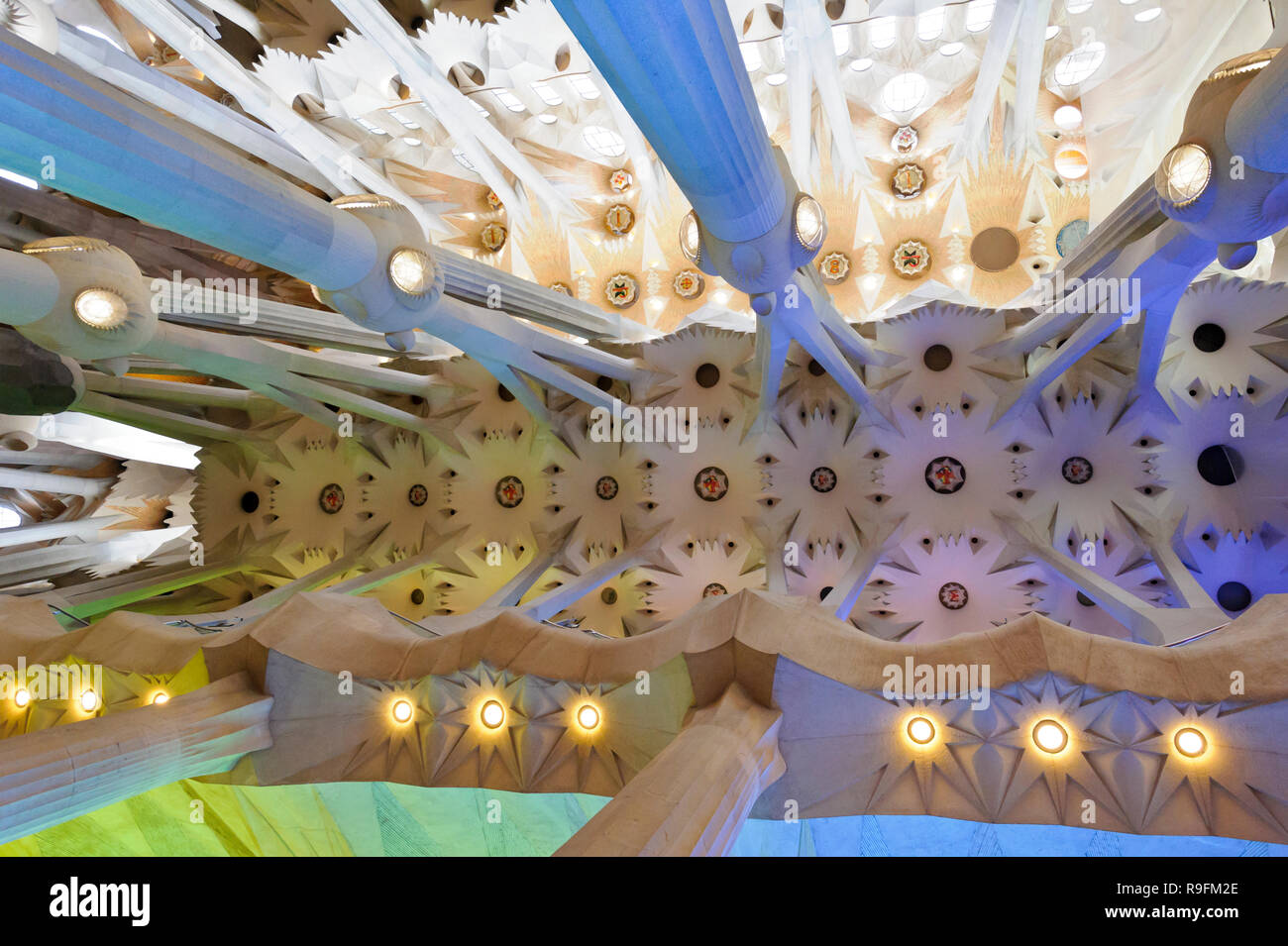 The decorative ceiling inside the Sagrada Familia designed by Antoni ...