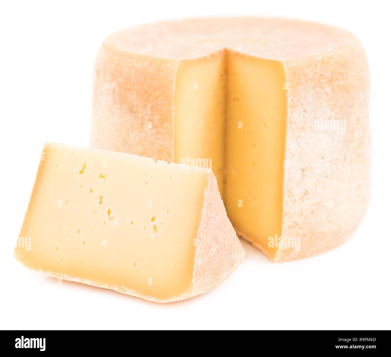 Round cheese slice hi-res stock photography and images - Alamy