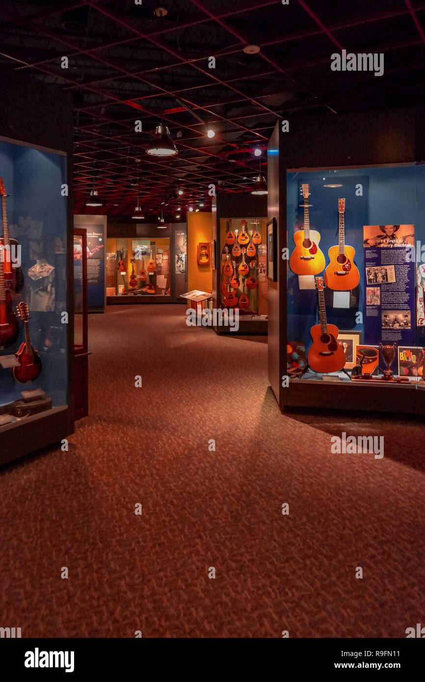 C f martin guitar hi-res stock photography and images - Alamy
