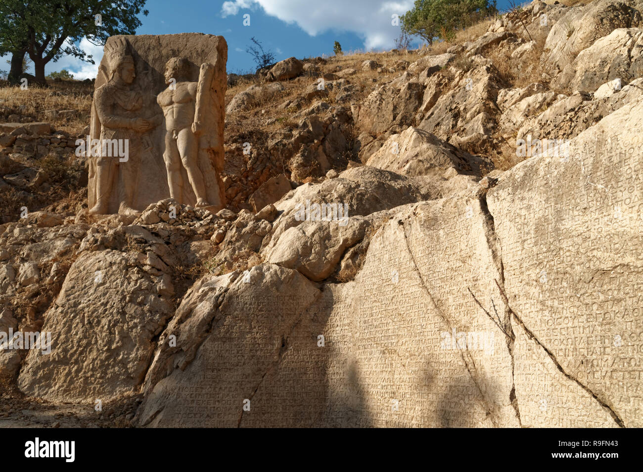 Tomb sanctuary hi-res stock photography and images - Alamy