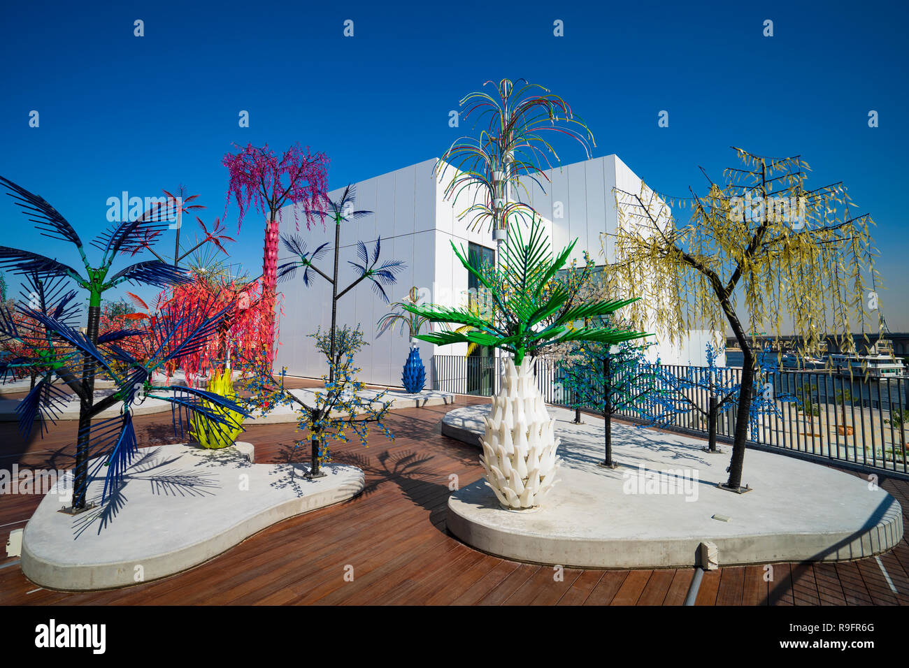 Contrary Life: A Botanical Light Garden Devoted to Trees is an ...