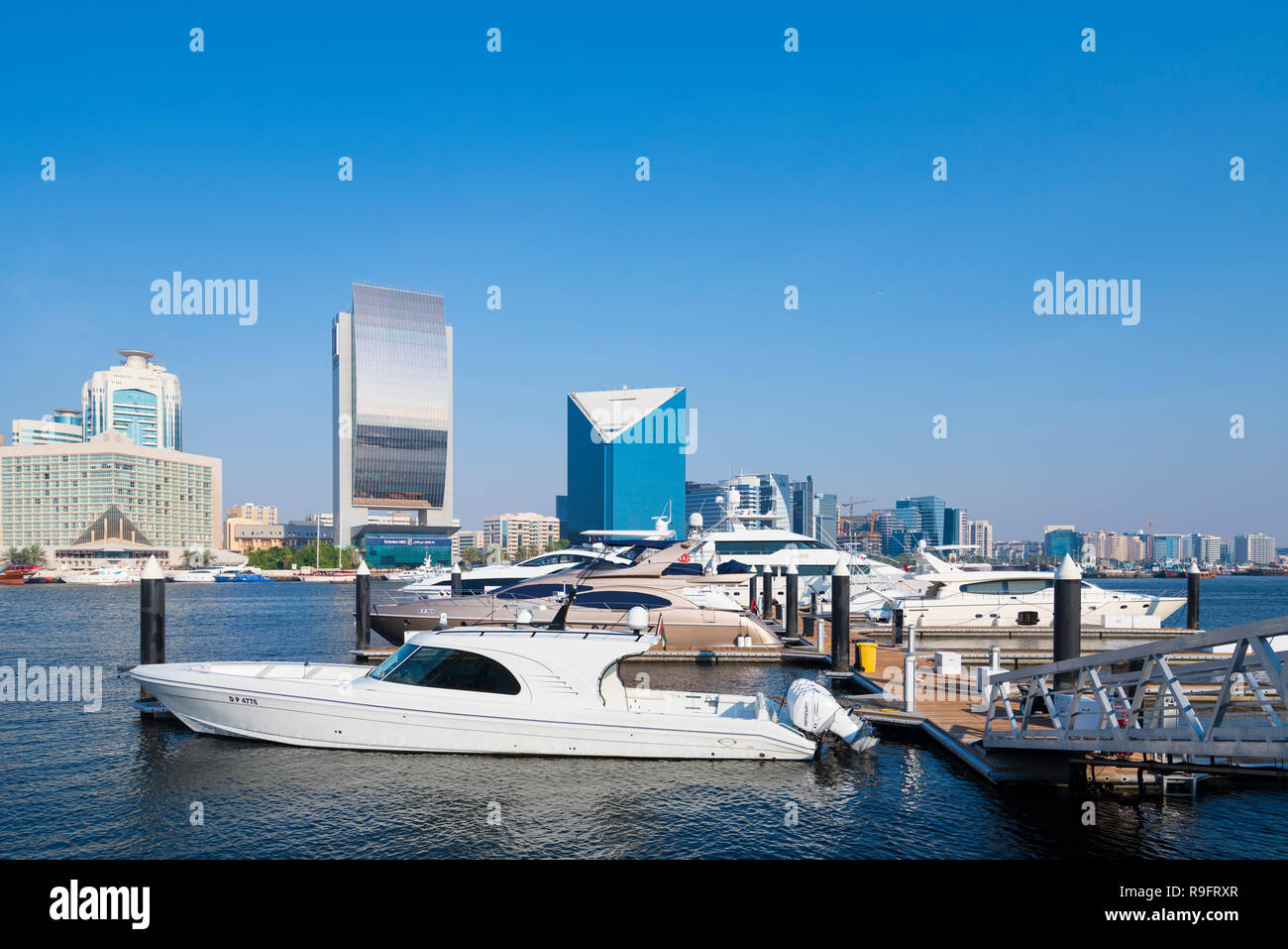 New Al Seef marina on the Creek with adjacent to new heritage district ...