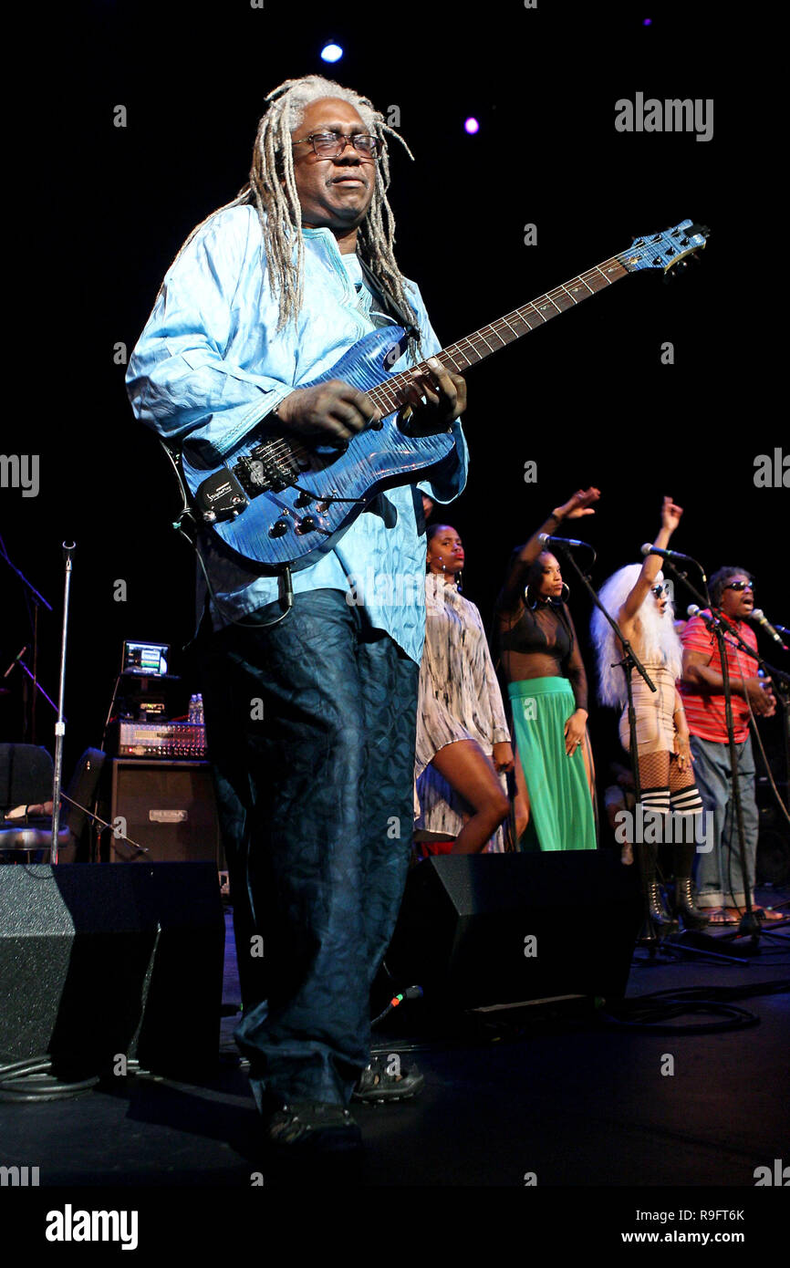 Blackbyrd hi-res stock photography and images - Alamy