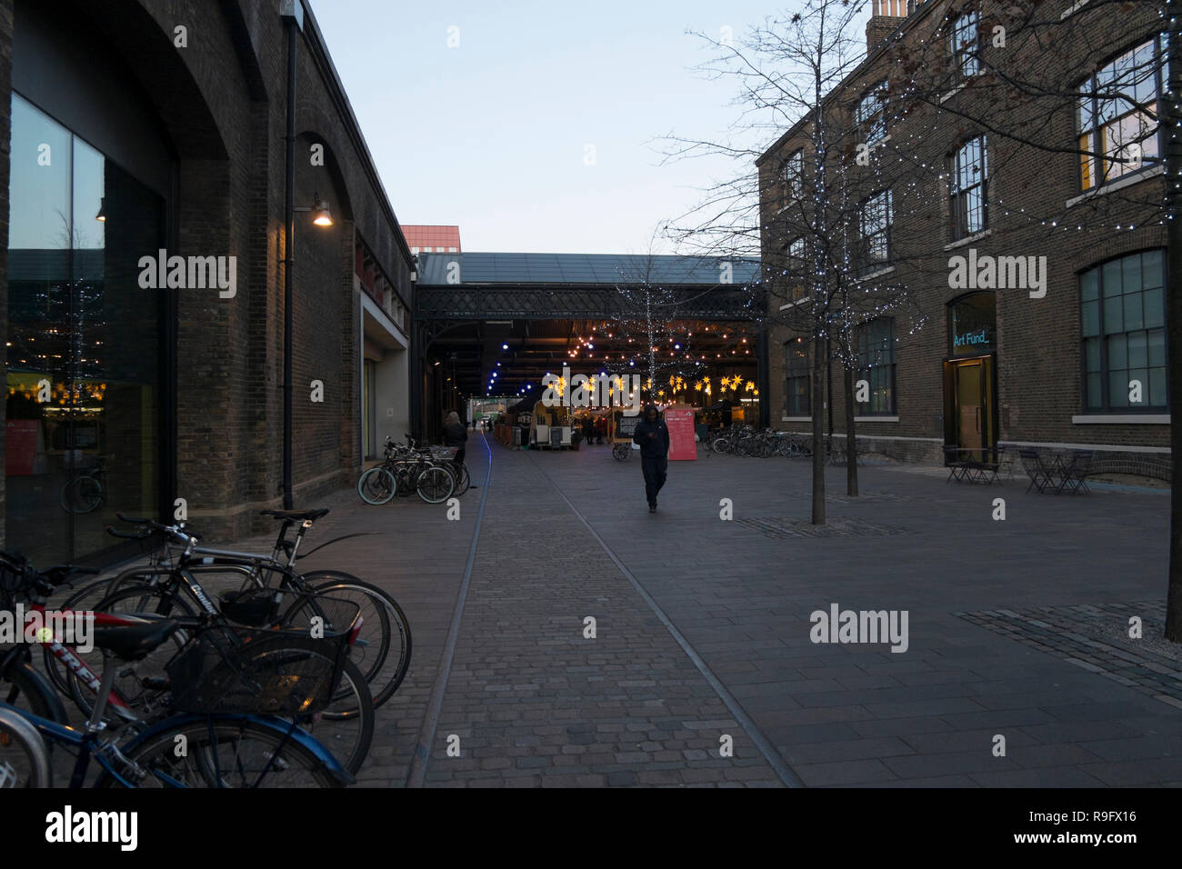 Canopy Market at Wharf Road Gardens at new shopping district at King's ...