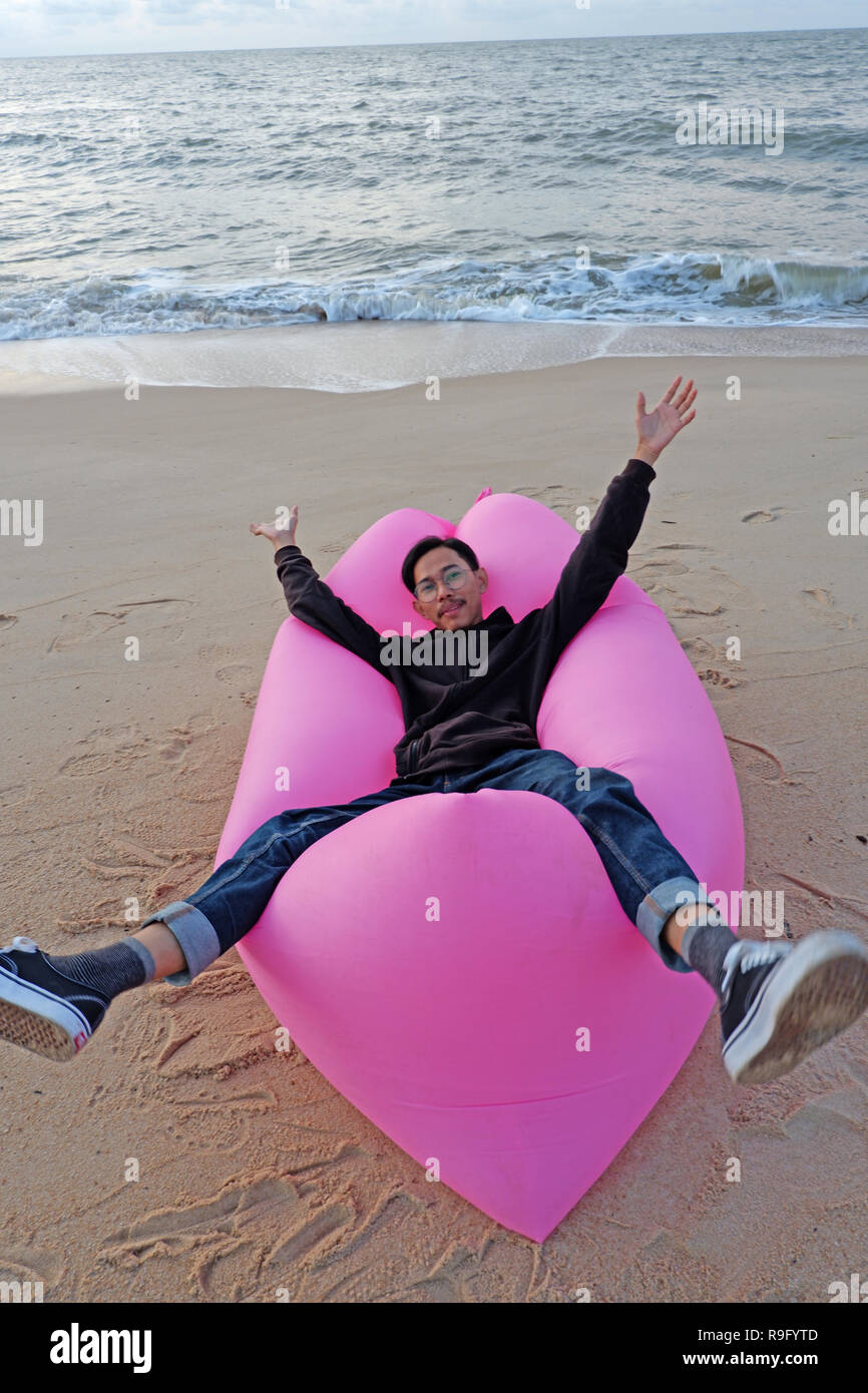 Lazy day at the beach hi-res stock photography and images - Alamy