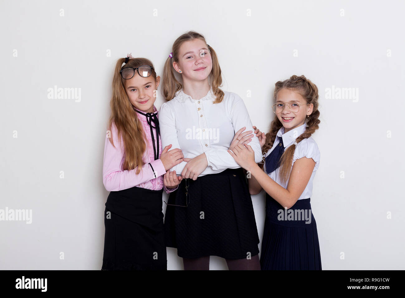 Reading aloud in front of classroom hi-res stock photography and images ...