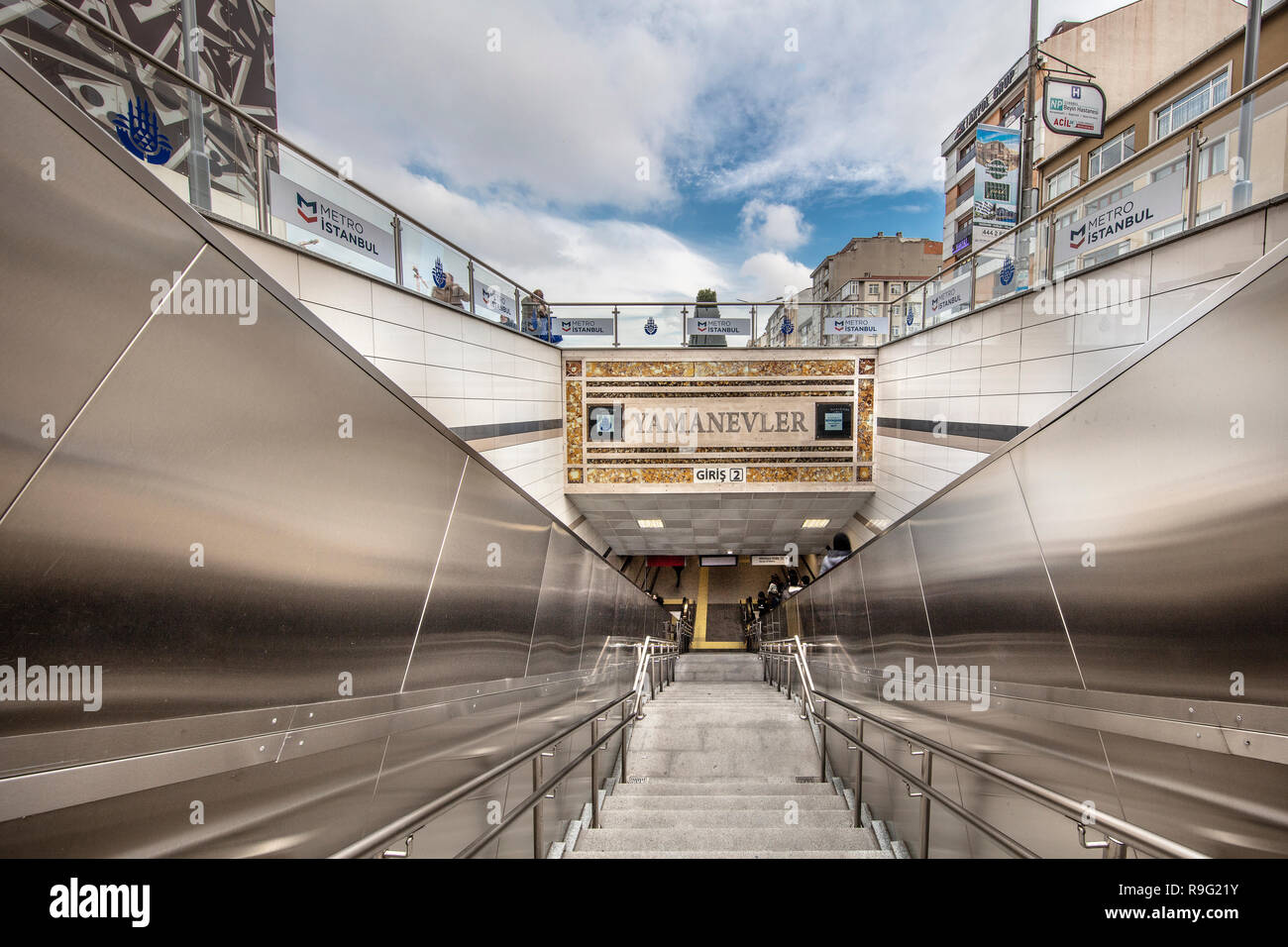 Istanbul metro m5 hi-res stock photography and images - Alamy
