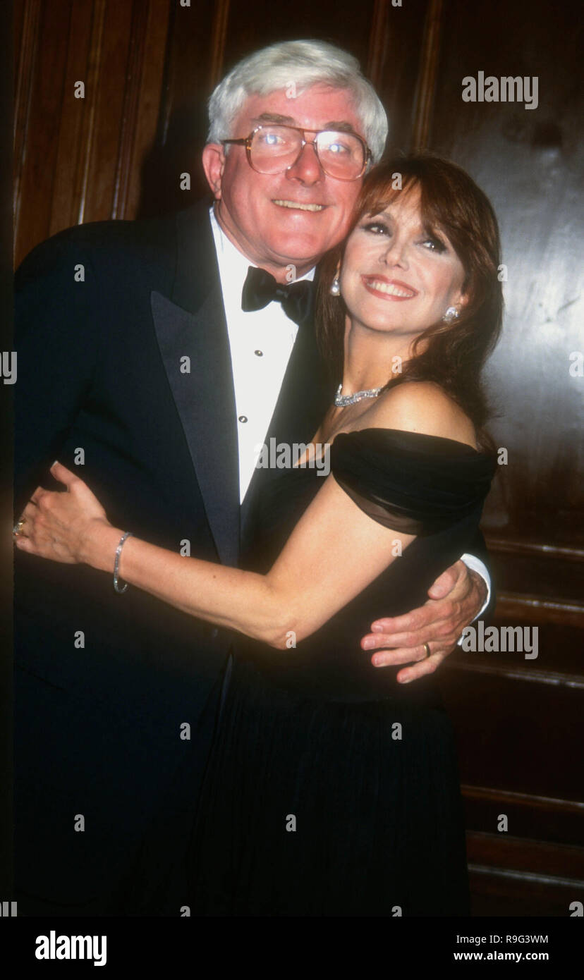 LOS ANGELES, CA - JUNE 4: Talk show host Phil Donahue and wife actress ...