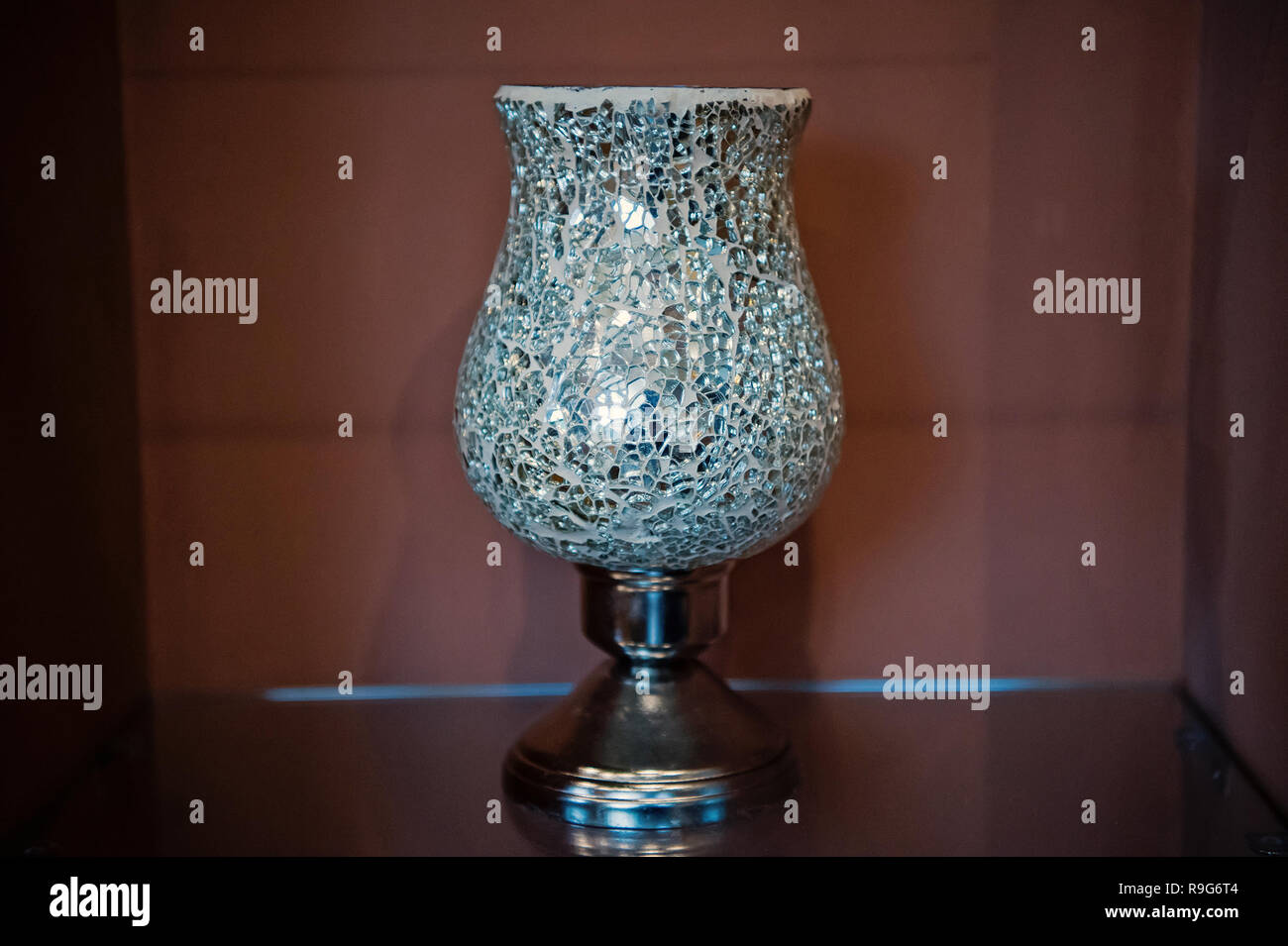 Broken Vase High Resolution Stock Photography and Images - Alamy