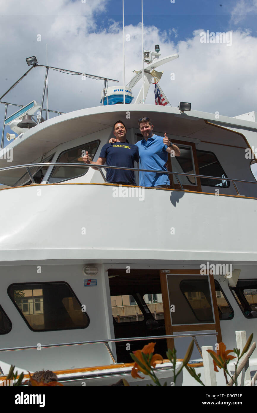 NEW YORK, NY - JUNE 21: Crew sying goodbye after The 2015 Father's Day ...