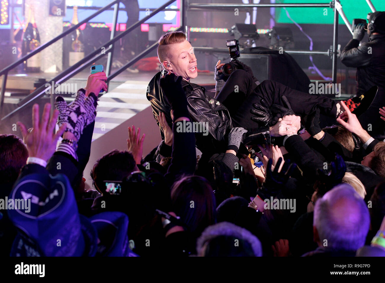NEW YORK, NY - DECEMBER 31: Macklemore performs on stage at the New ...