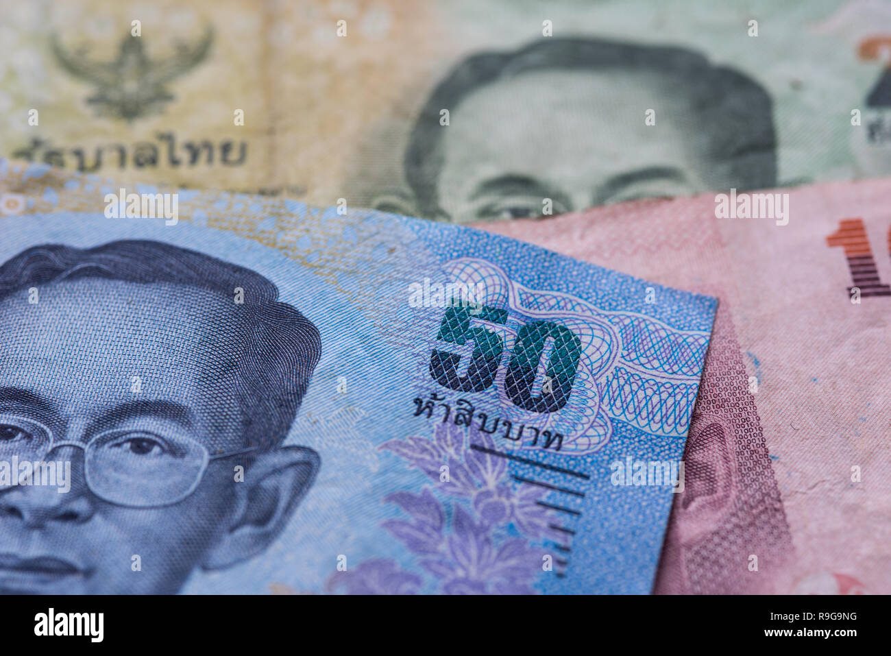 thai baht bank note Stock Photo - Alamy