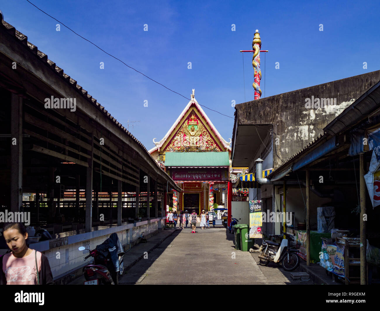 Gem market thailand hi-res stock photography and images - Alamy