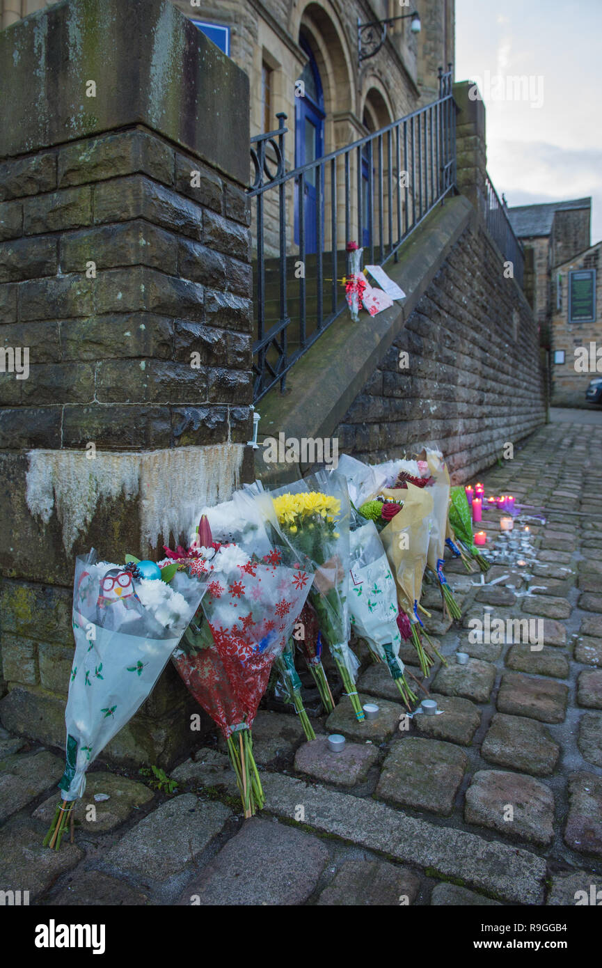 Uppermill methodist church hi-res stock photography and images - Alamy