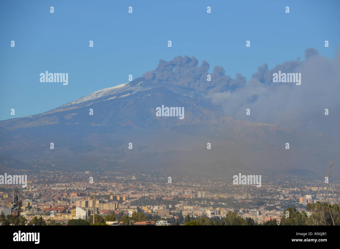 Catania, Sicily, Italy. 24th December, 2018. Europe's most active ...