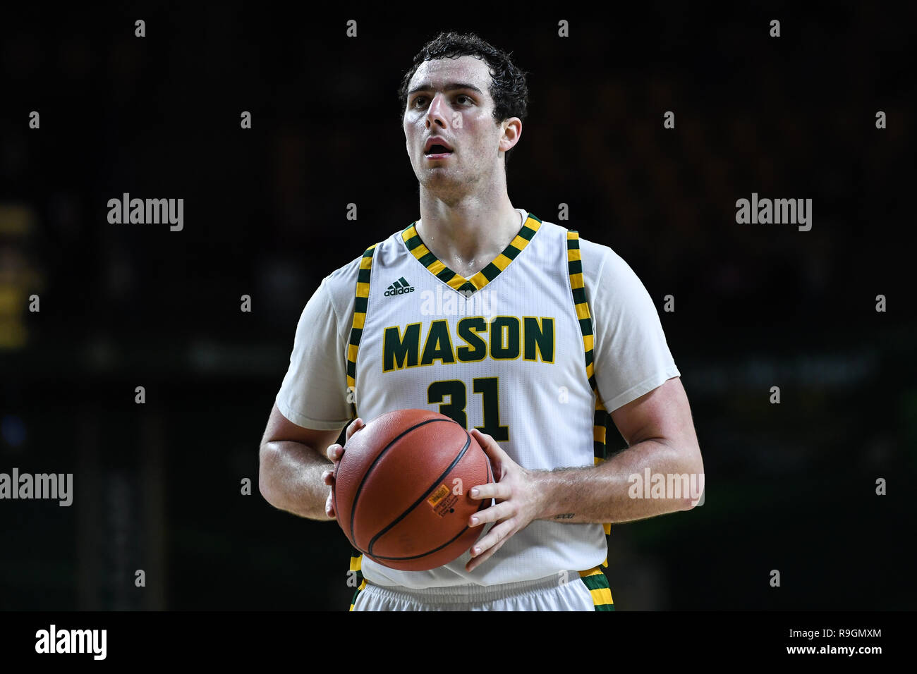 Fairfax, Virginia, USA. 21st Dec, 2018. George Mason Forward JARRED ...