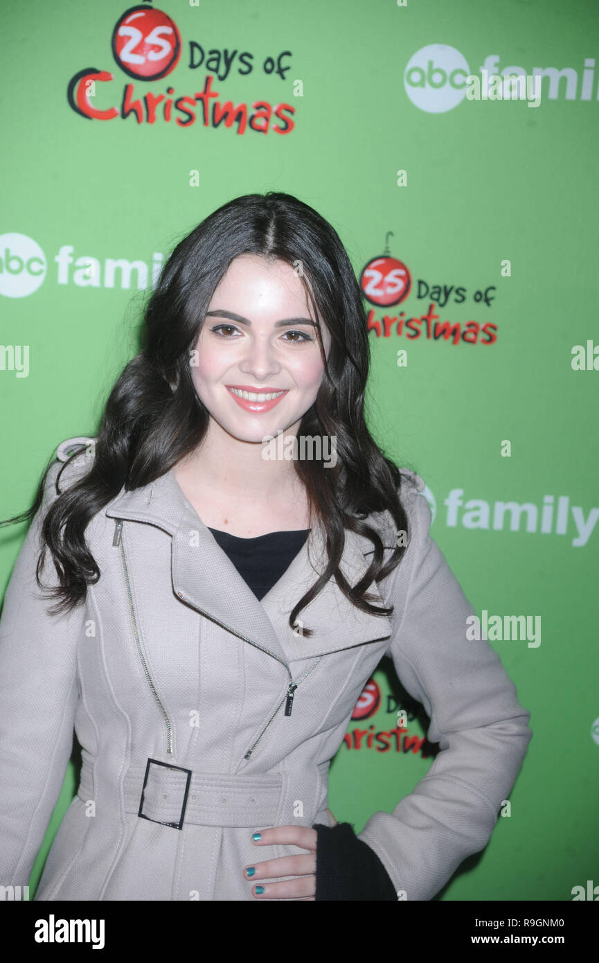 NEW YORK, NY - DECEMBER 04: Marlee Matlin attends the 2011 ABC Family ...