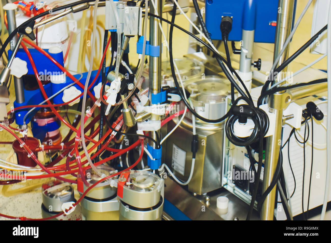 Artificial Heart Machine Medical Stock Photos & Artificial Heart ...