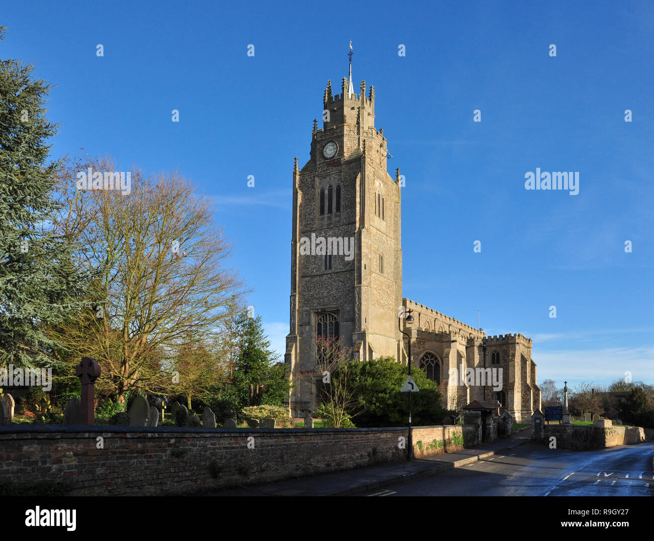 Ely cambridgeshire church churches hi-res stock photography and images ...
