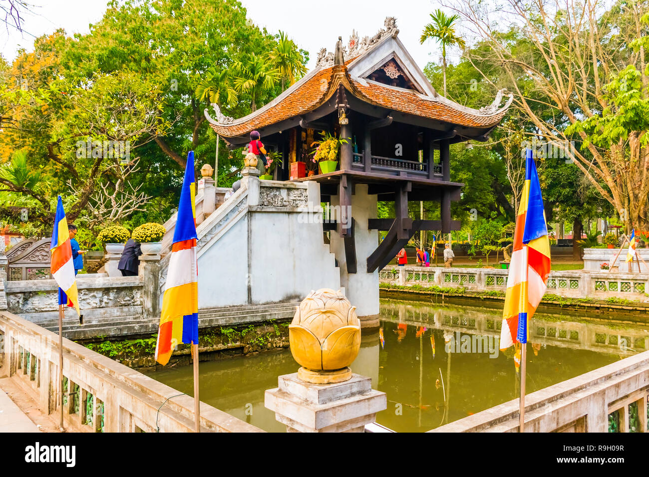 Main temple of the One Pillar Pagoda, Hanoi in Vietnam Stock Photo - Alamy