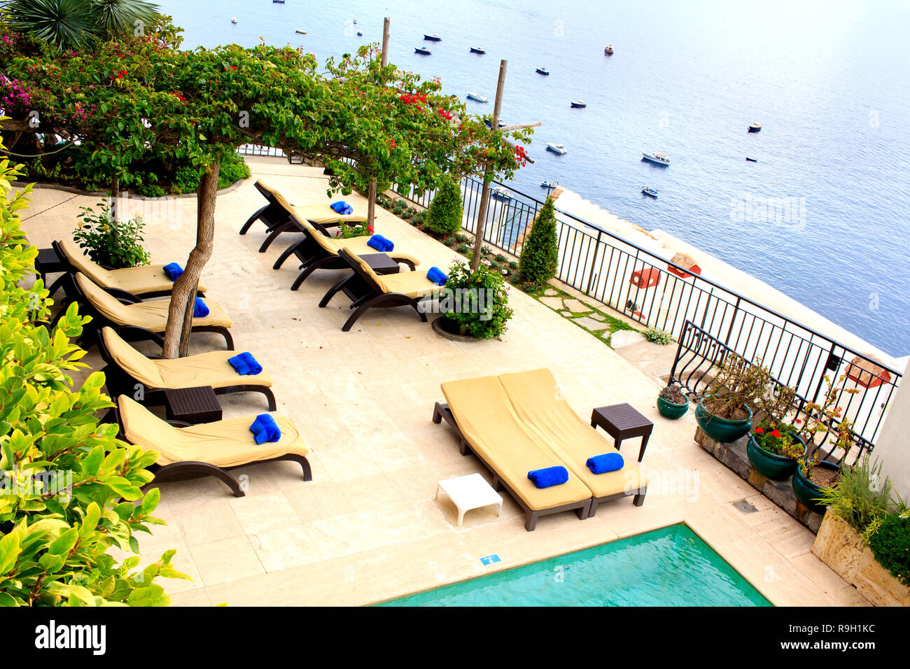 Luxury hotel spa with a pool overlooking the sea in Positano, Amalfi ...