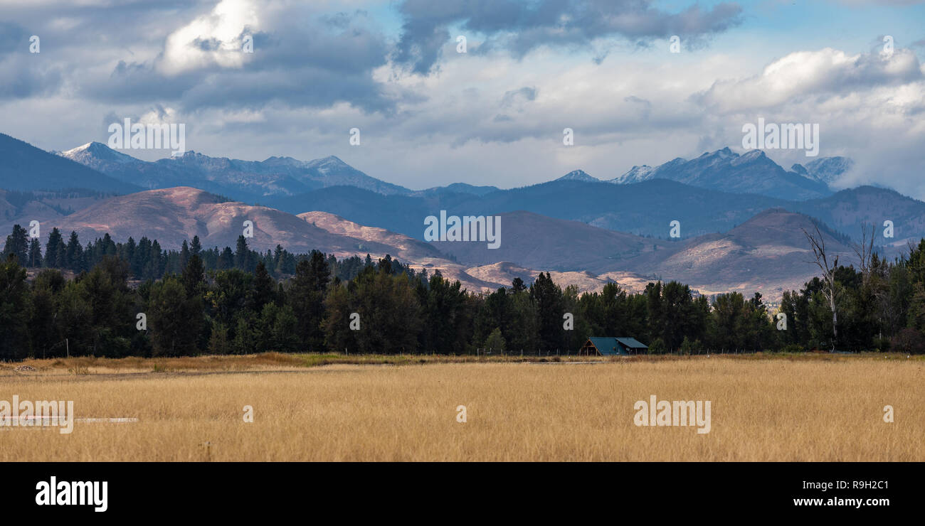 Methow valley hi-res stock photography and images - Alamy