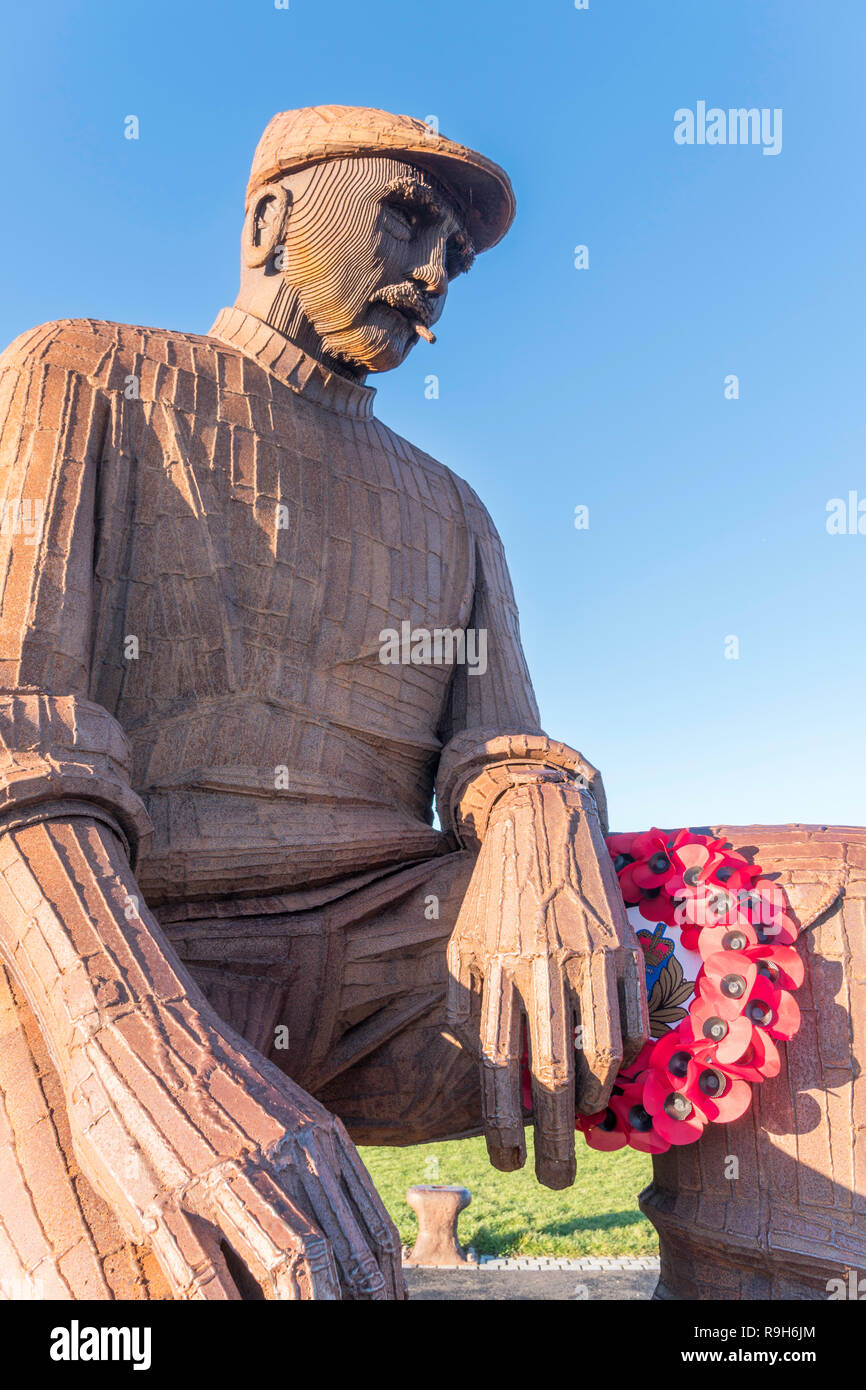 Poppy wreath on the Fiddler’s Green sculpture a memorial for fishermen ...