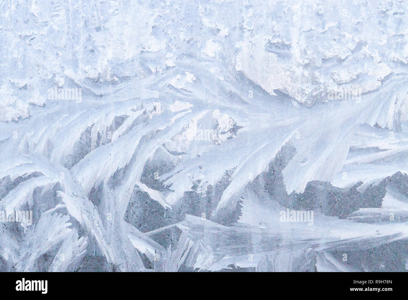 Frosty patterns on a frozen ice box in the early morning Stock Photo ...