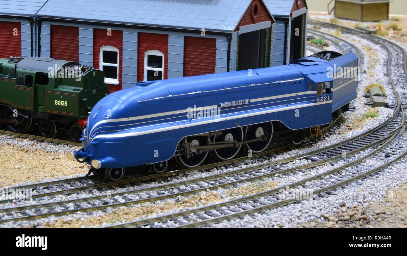 Coronation class pacific steam locomotive hi-res stock photography and ...