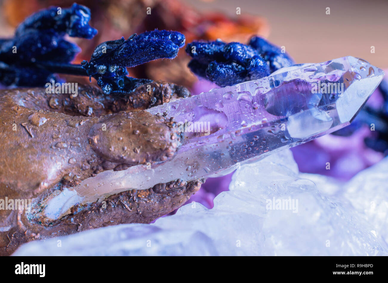 Trigonal crystal system hi-res stock photography and images - Alamy