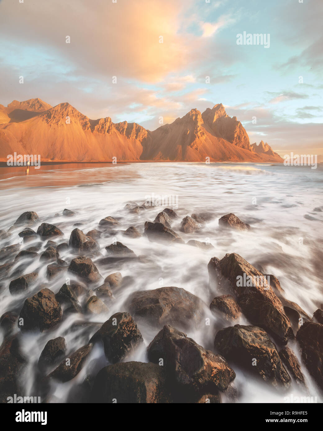 Stokksnes vestrahorn mountains iceland hi-res stock photography and ...