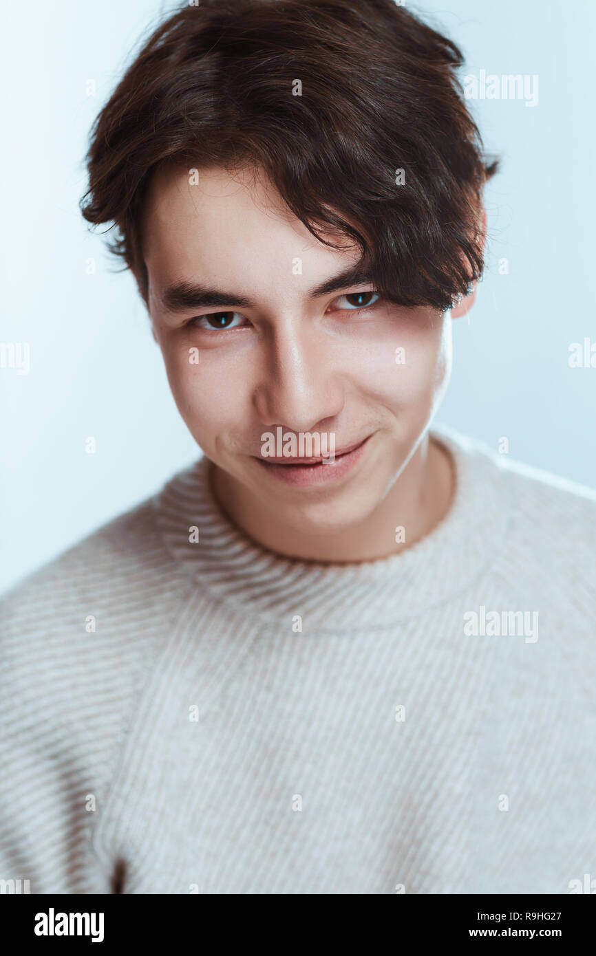 Normal looking male model hi-res stock photography and images - Alamy