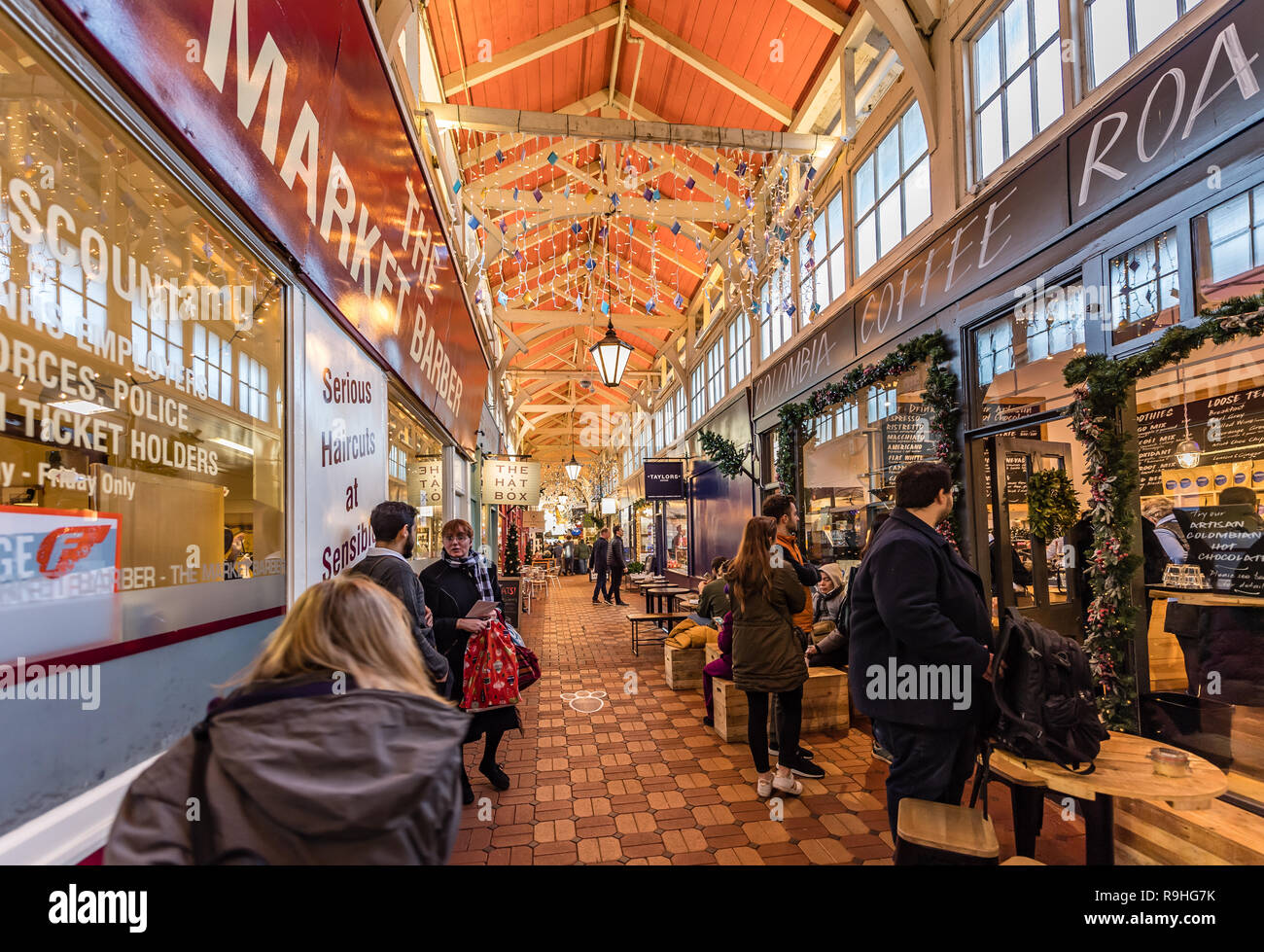 Oxford covered market hi-res stock photography and images - Alamy