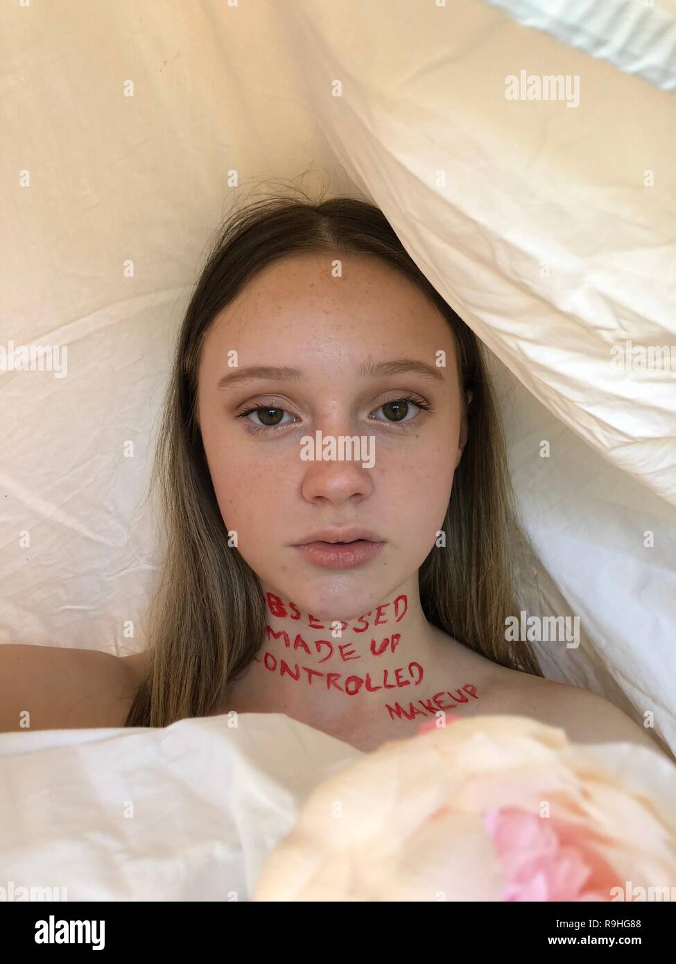 Beauty obsession hi-res stock photography and images - Alamy