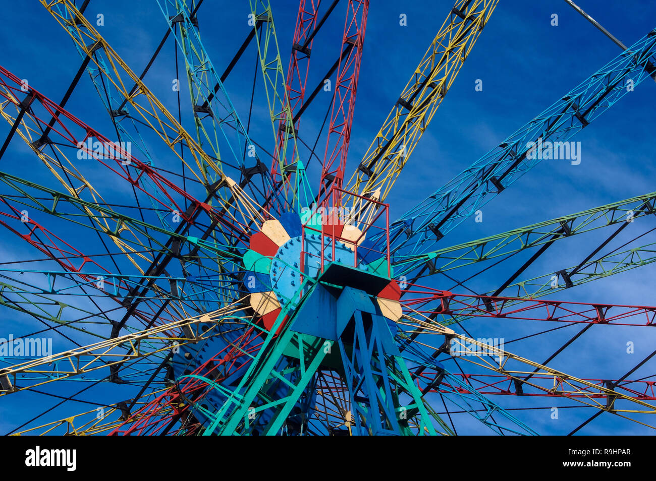 Carousel Ferris wheel silhouette, merry-go-round Stock Photo - Alamy