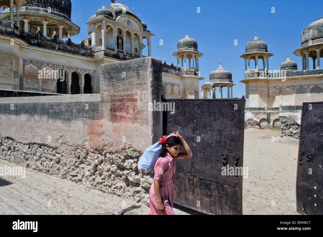 Ramgarh shekhawati hi-res stock photography and images - Alamy