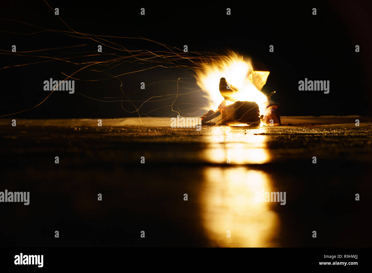 Camp fire with sparks hi-res stock photography and images - Alamy