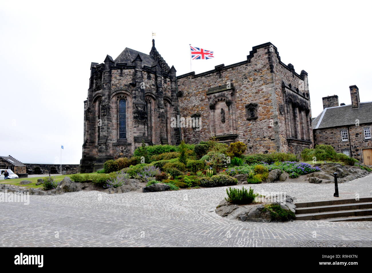 Edinburgh castle old royal palace hi-res stock photography and images ...