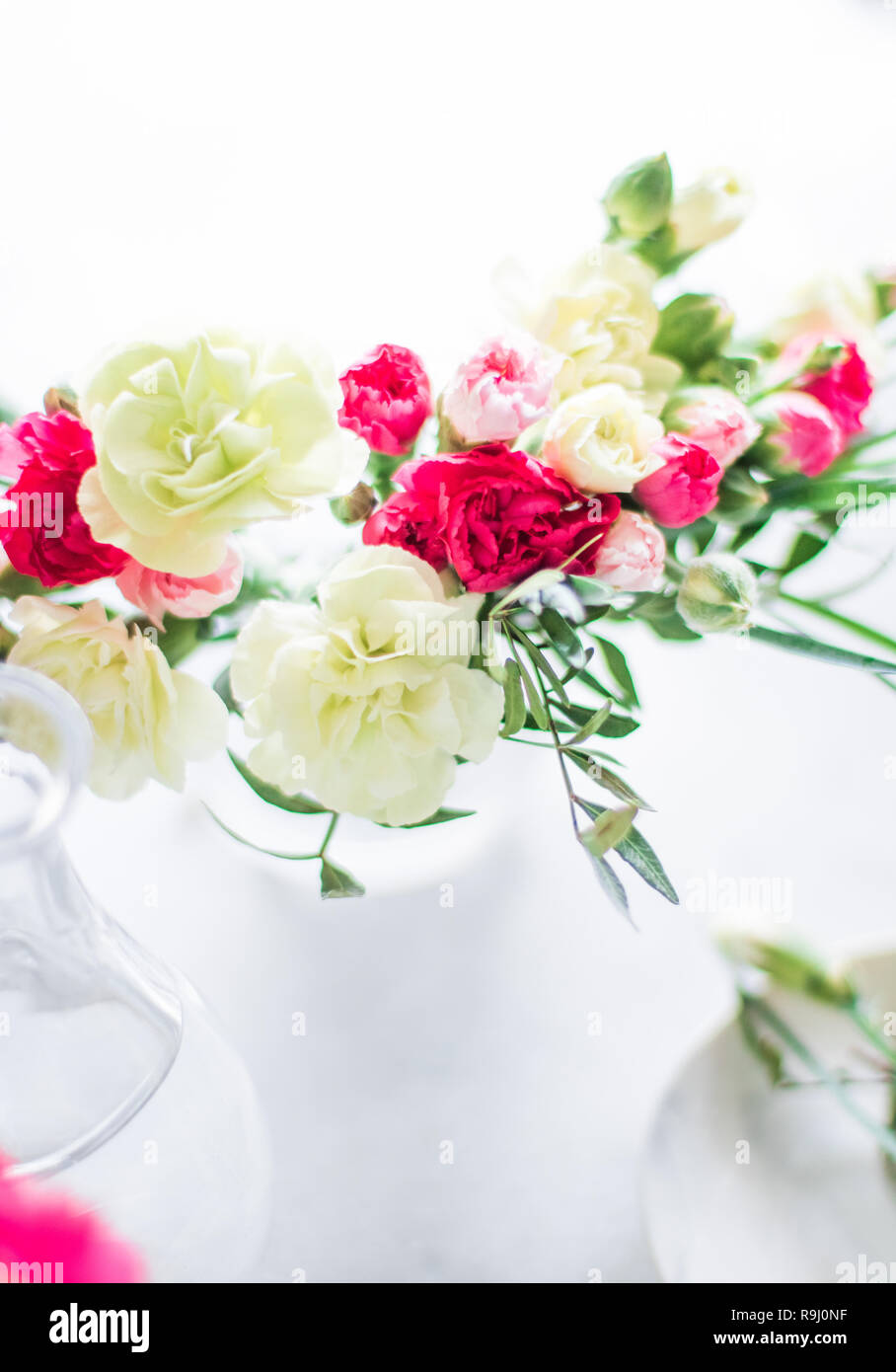 florist bouquet design - wedding, holiday and floral garden styled ...