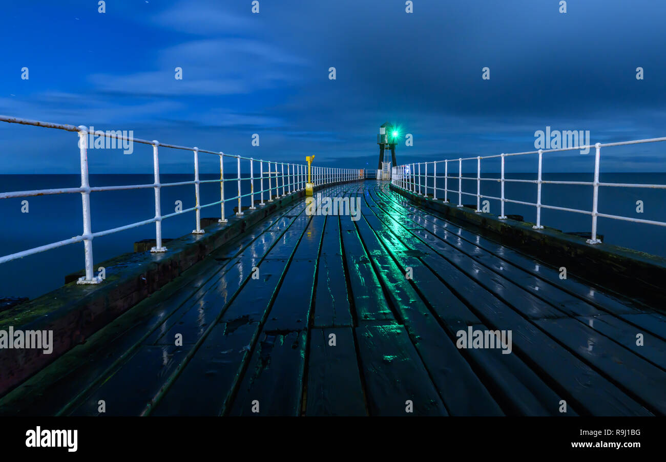 Whitby pier night hi-res stock photography and images - Alamy