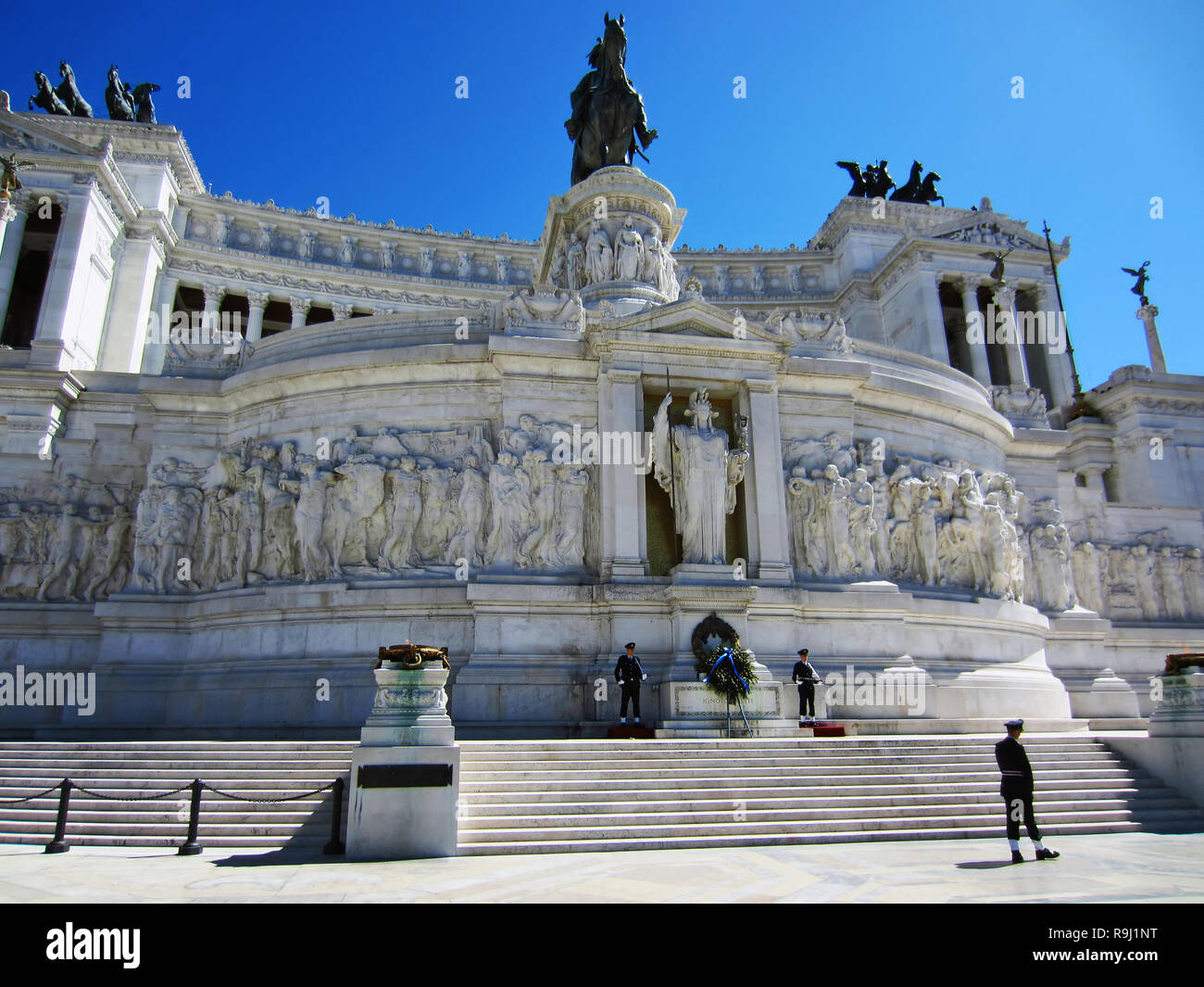 Monument of Victor Emmanuel II, Rome Stock Photo - Alamy
