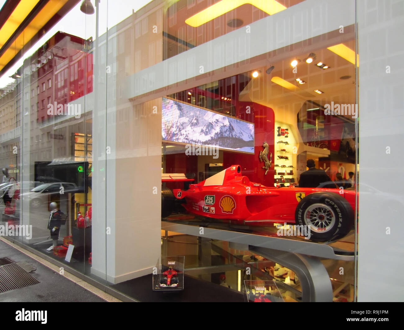 Ferrari store in Milan, Italy Stock Photo - Alamy