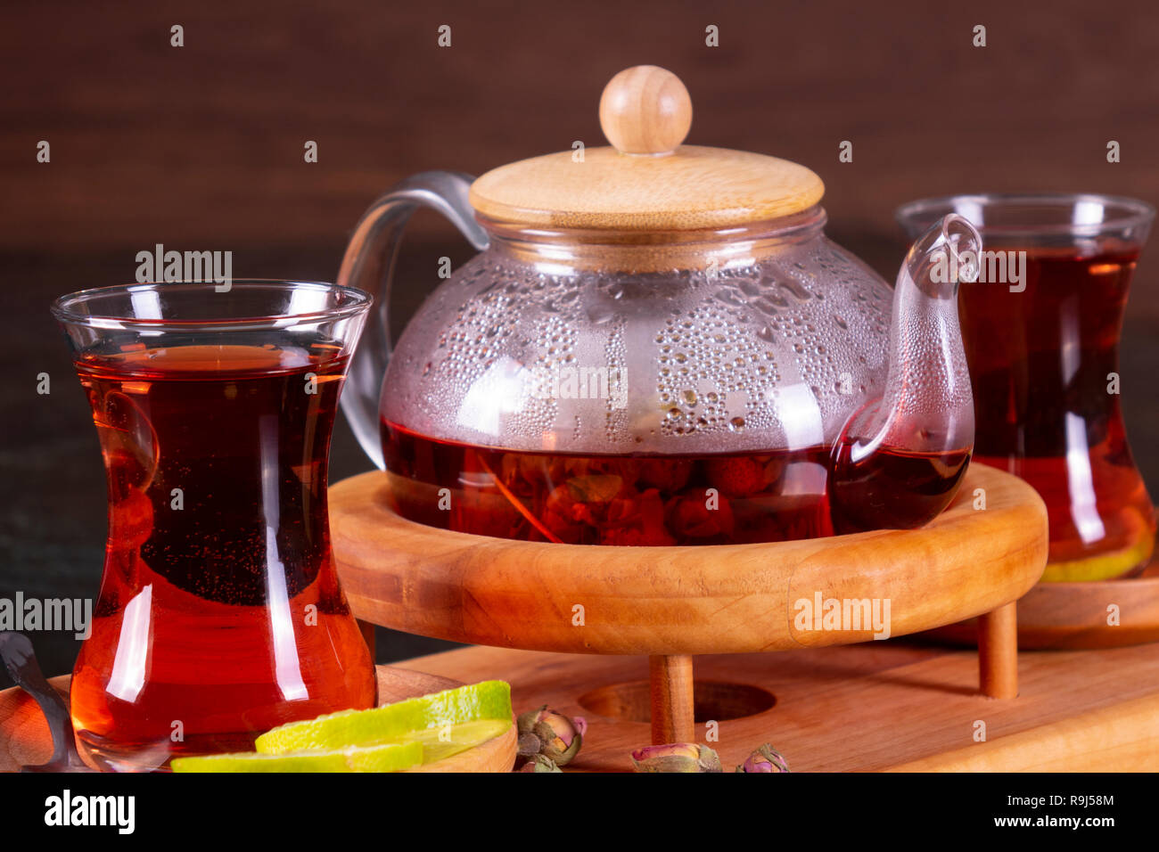 traditional turkish tea cup, tea ceremony, Cup of freshly brewed black ...