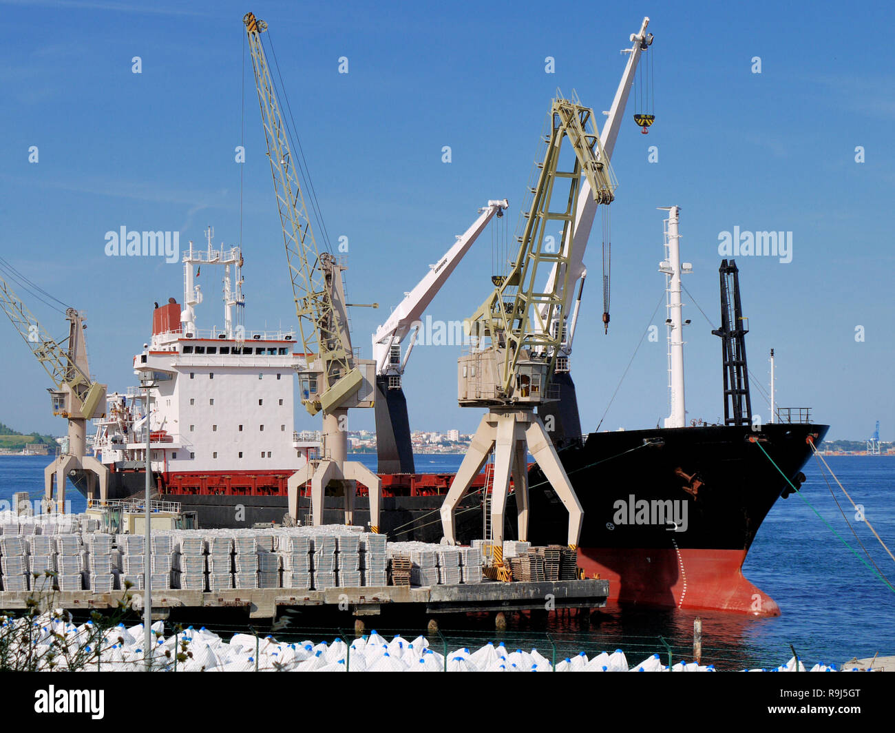 Caro Ship Loading Stock Photo - Alamy
