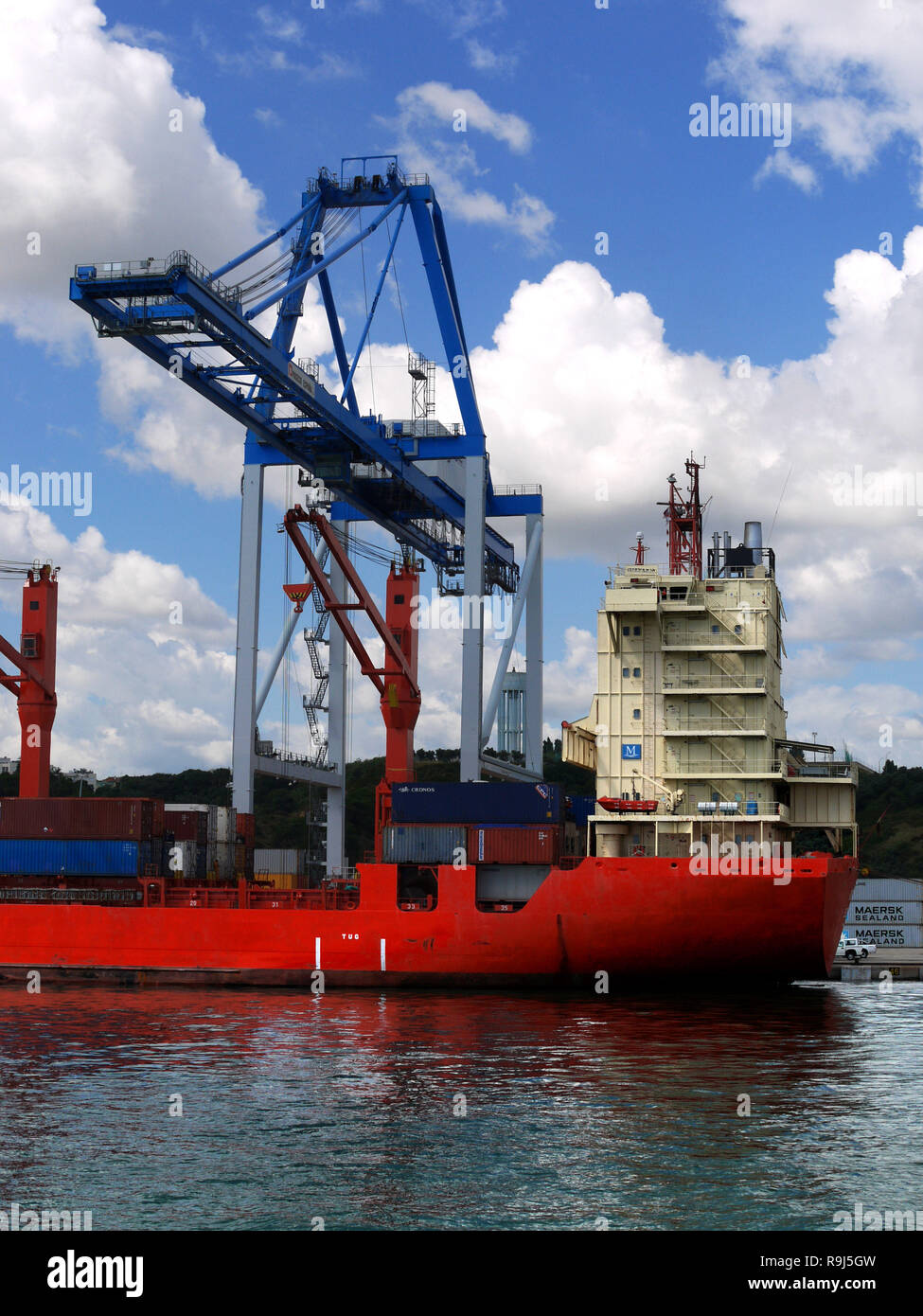Container Ship Quayside Stock Photo - Alamy