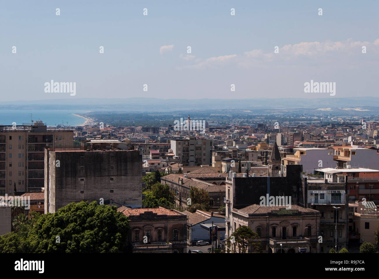 Catania harbour hi-res stock photography and images - Alamy
